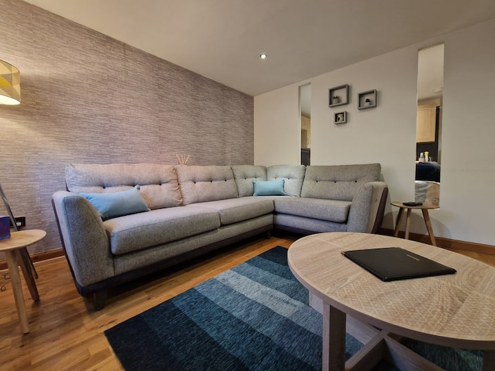 Cosy Two Bedroom Apartment - Kirkwall