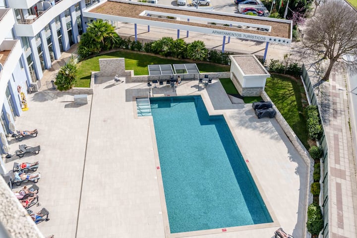 Algarve Retreat, Beautiful One Bed With Sea View - Portimão