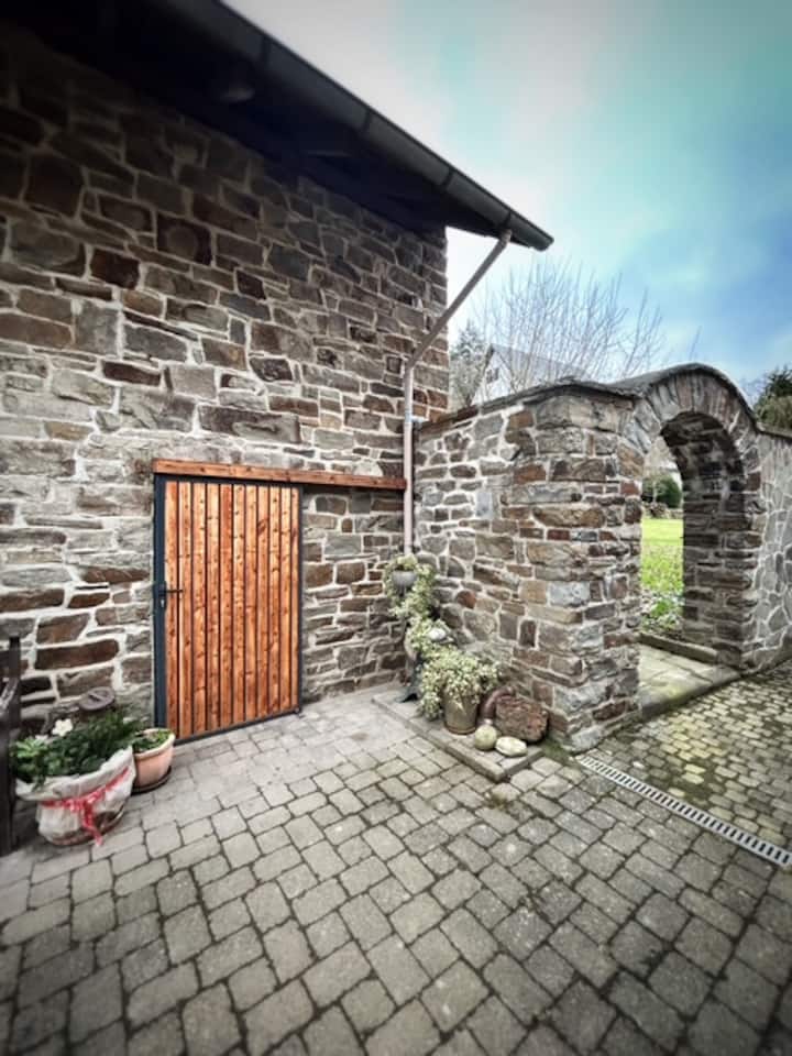 Ferienwohnung "Burg Ann" - Mayschoß