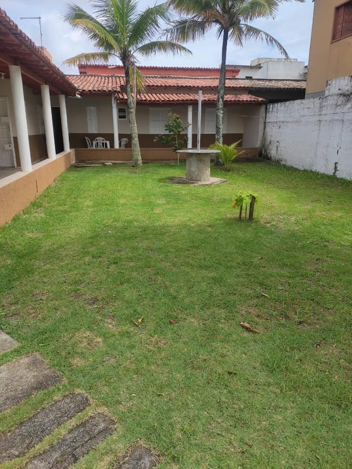 Casa à  150 Metros Da Praia - São Mateus