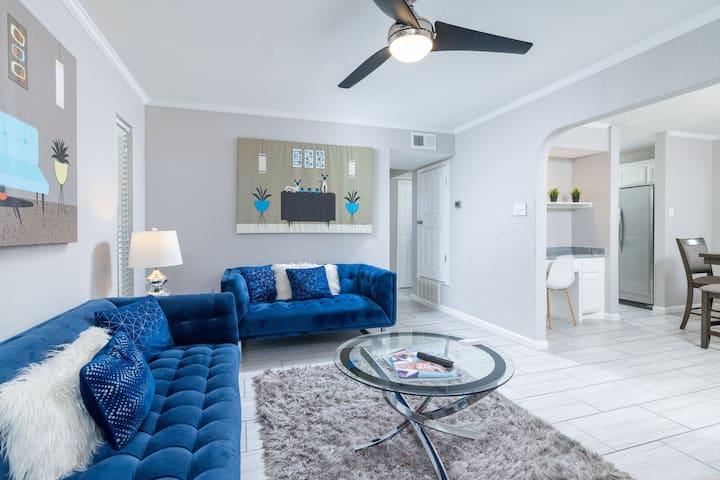 World Cup Group Stay – Covered Terrace - Cultural District - Fort Worth