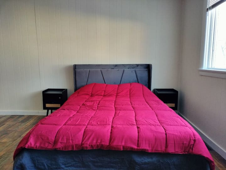 Nice And Comfy Studio 1st Floor, Near T - Malden, MA