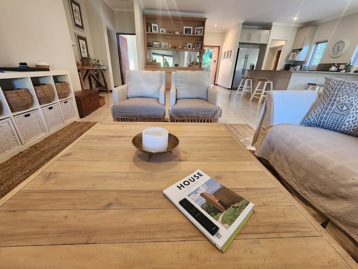 Maclarty House - Golf Estate - White River