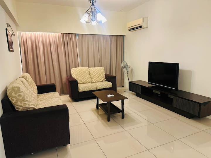 3 Bedroom Riverfront Apartment - Ipoh