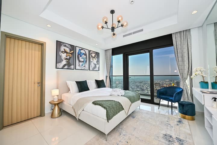 Luxe 2br Paramount Sea View Infinity Pool - Dubai