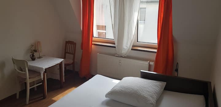 Musikzimmer 4 Mit Sonnenterasse - Leipzig