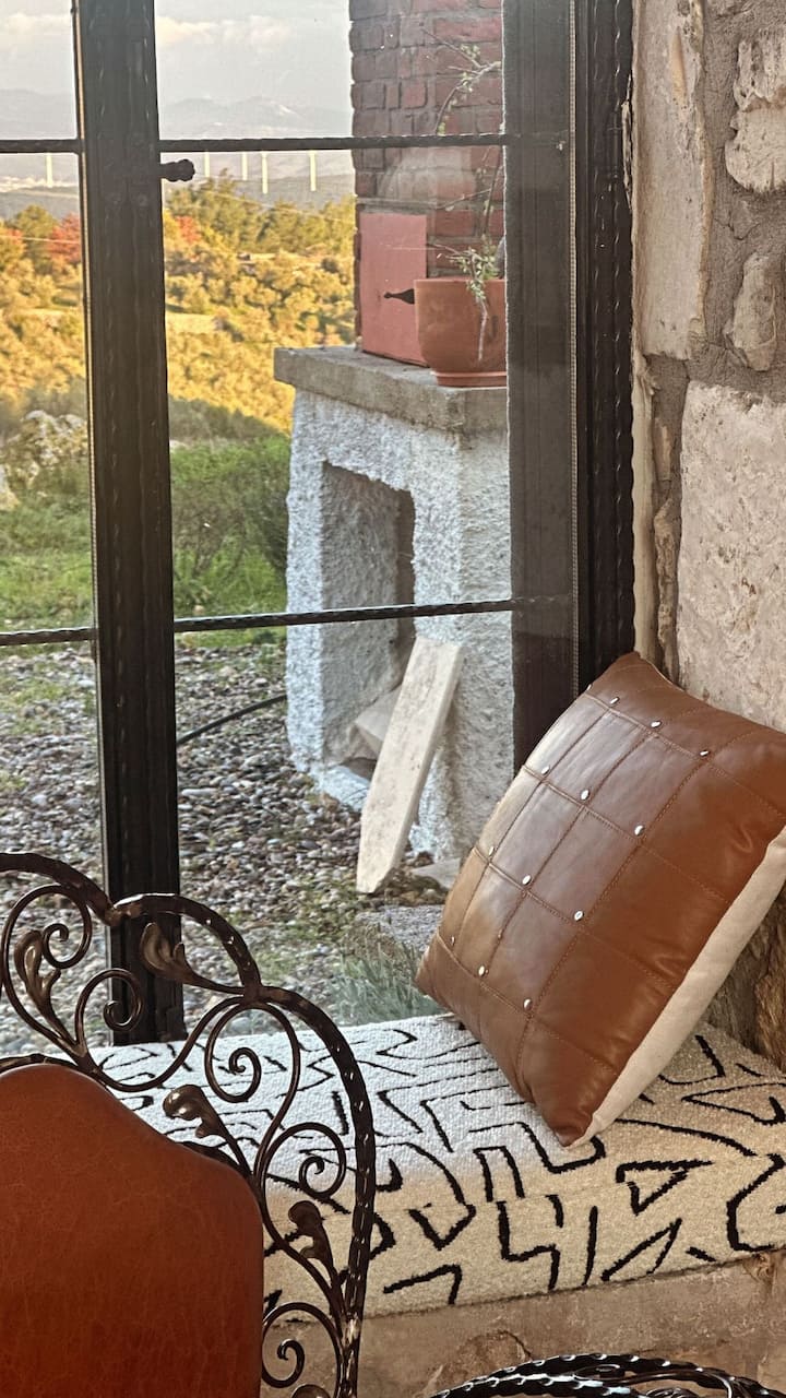 Büyüleyici Bir Konaklama - Barbaros