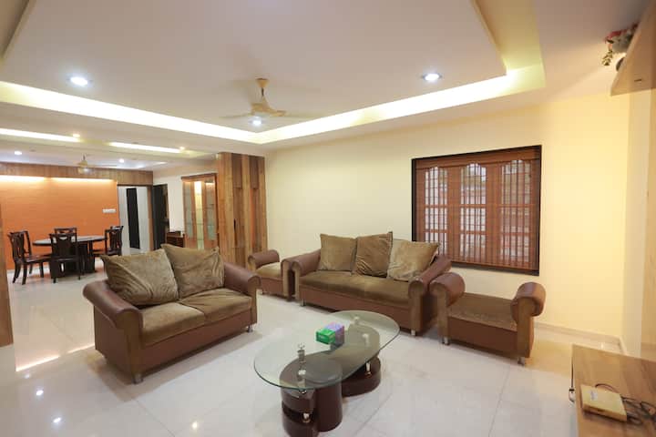Feel At Home In Heart Of Ktym - Kottayam
