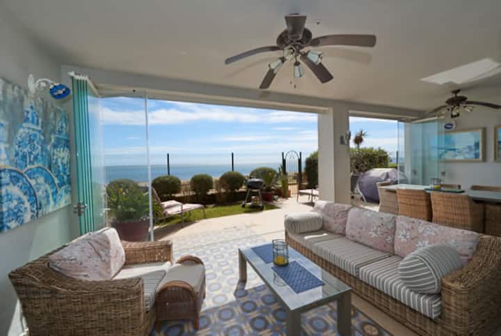 Beachfront Apartment La Perla - Casares
