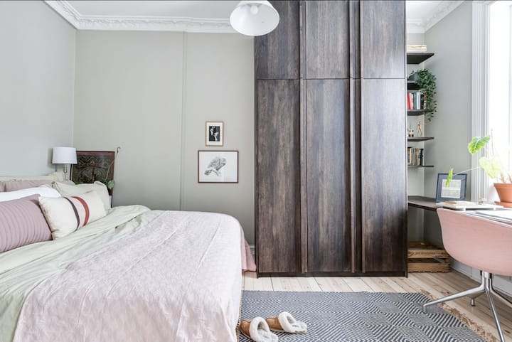 Grünerløkka Hideaway – Historic Charm By The River - オスロ