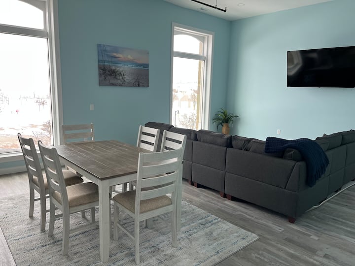Your Huron Vacation Condos #1 - Port Austin, MI