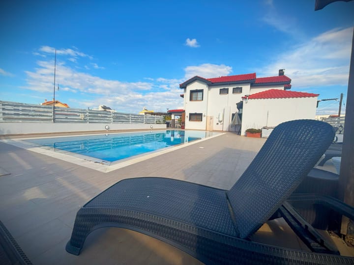 Glapsides Beach Villa - Cipro