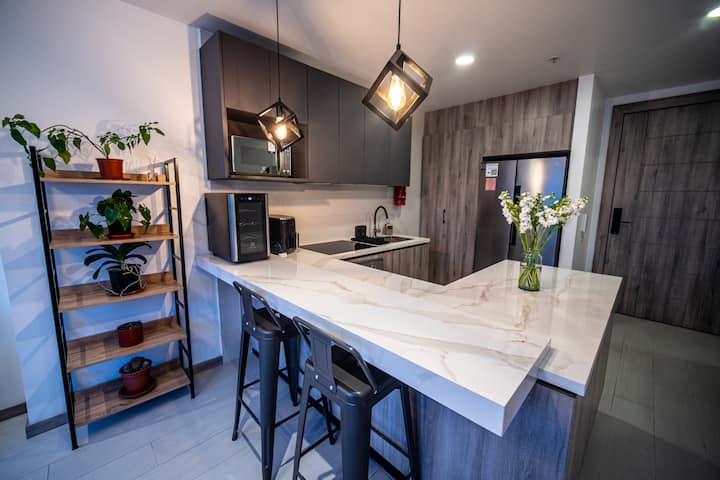 Suite Moderna Con Vista Panorámica En Quito - Quito