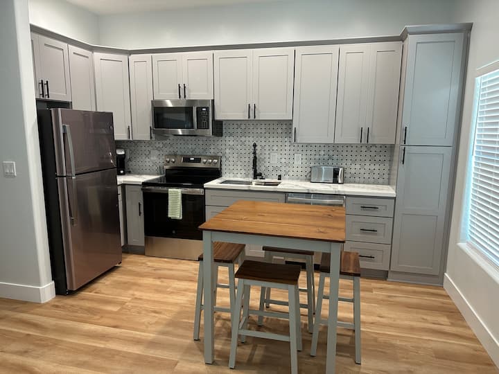 New And Cozy Home - Sacramento, CA