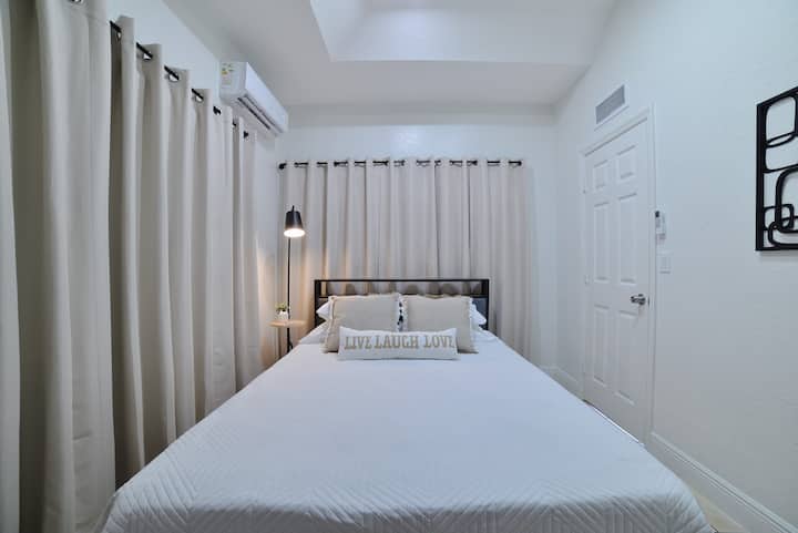 Delightful Apartment Miami: 1br / Bbq &  Kitchen - Cutler Bay, FL