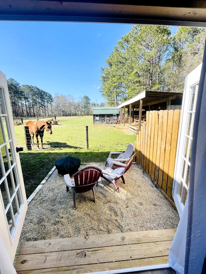 Dolly's Den @ Mount Olivet Farm Haven - Georgia, GA