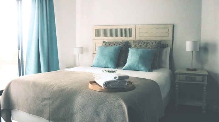 Breezehome: Stay In Estoril - Estoril