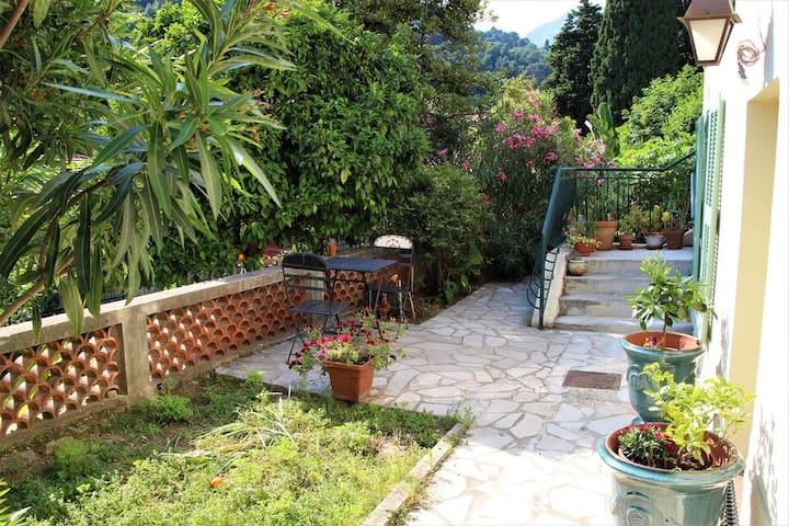 Rez-de-jardin Maison Mentonnaise - Mentona