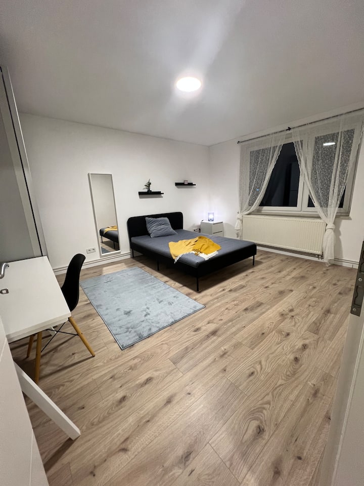 Cozy & Modern Room In Citycenter - Fráncfort del Meno