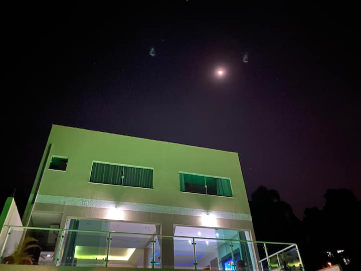 Sharks House No  Solo Sagrado - Embu