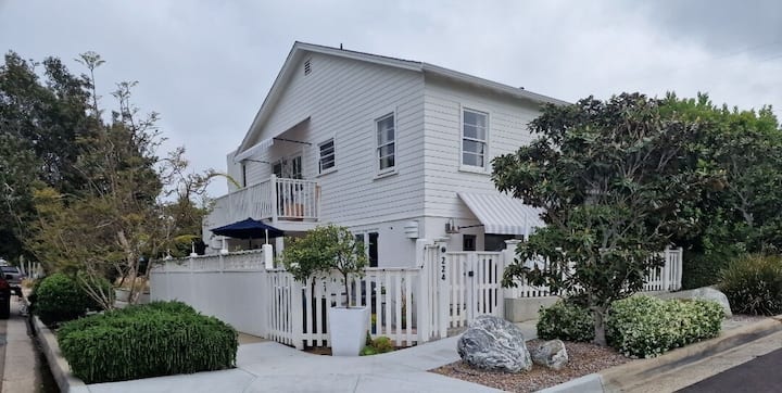Garden House By The Beach - Encinitas, CA