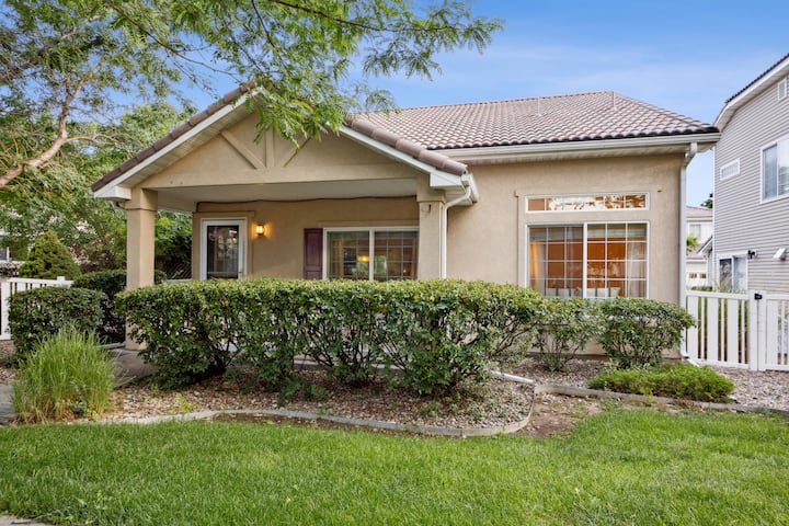 Westminster Retreat | Pool & Bbq - Westminster, CO