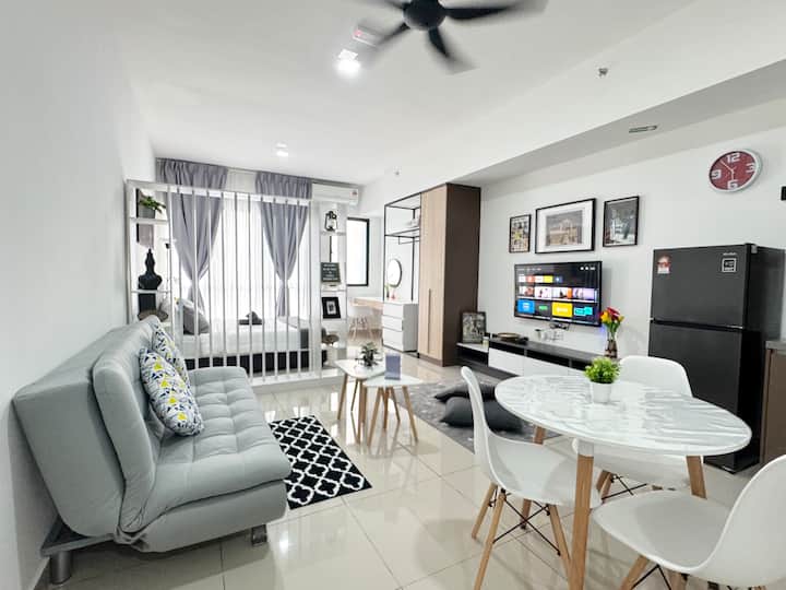Alinea Daijoubu Stay 4 Pax Sek 14 Shah Alam - Setia Alam