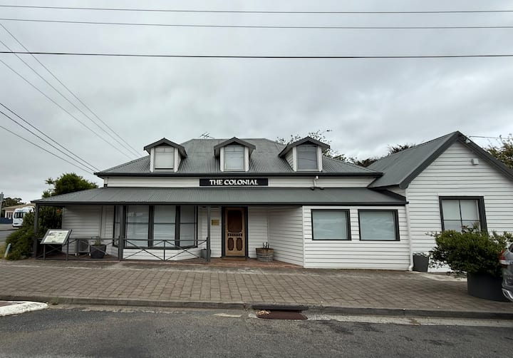 The Colonial - Downstairs Only - Triabunna