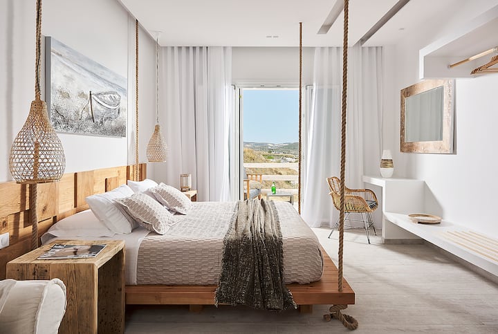 Suite With Sea View & Hot Tub - ミロス島