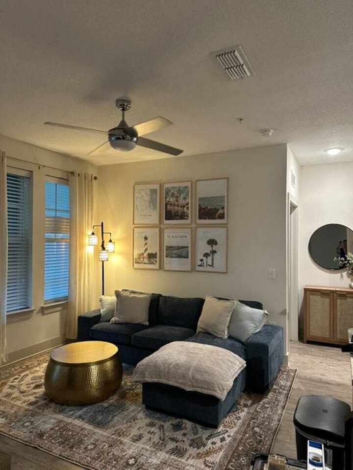Luxury Costal Oasis Close To Beach & Downtown - St. Augustine, FL