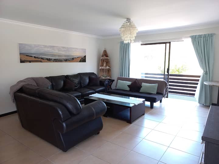 Surfers Haven - Jeffreys Bay