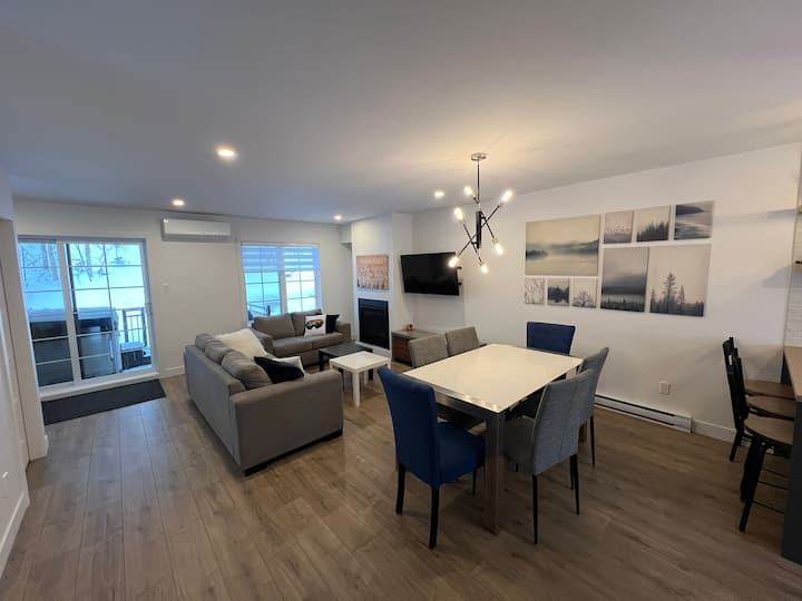 Condo-stoneham-hiking-bike-golf - Québec