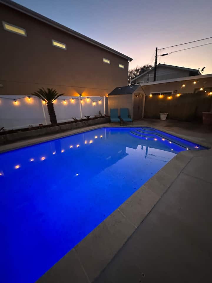 Solo Casita W/ Poolside Bliss - Torrance, CA