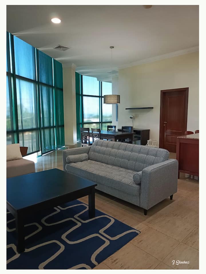 Céntrico, Con Encanto Urbano - Managua