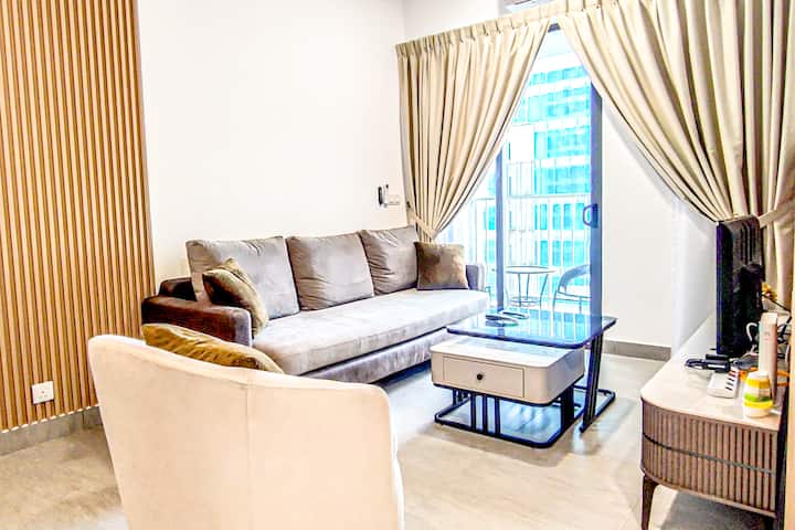 Sunsuria Forum Mall 6pax/3br 5minscmall/i-city - Shah Alam