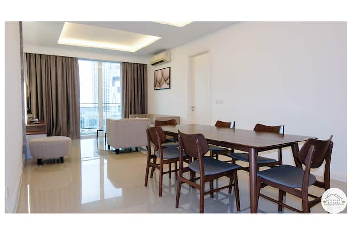 Riverside Retreat - The Shore City View - 3br 9pax - Malacca