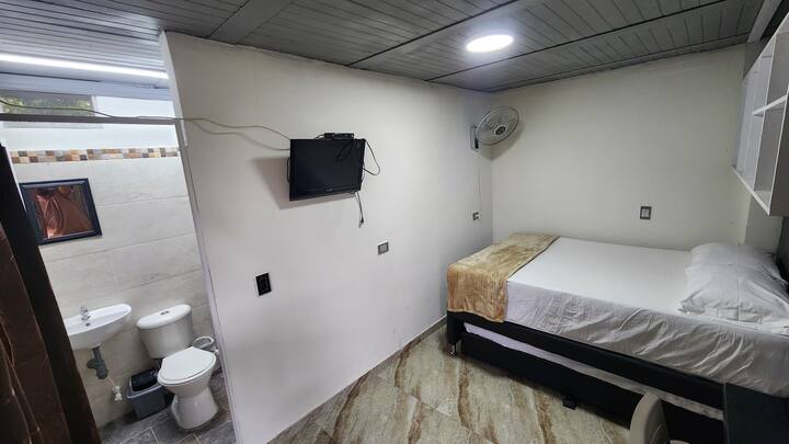 Hab Con Baño Priv. En Finca- San Luis (Ant) - San Luis, Colombia