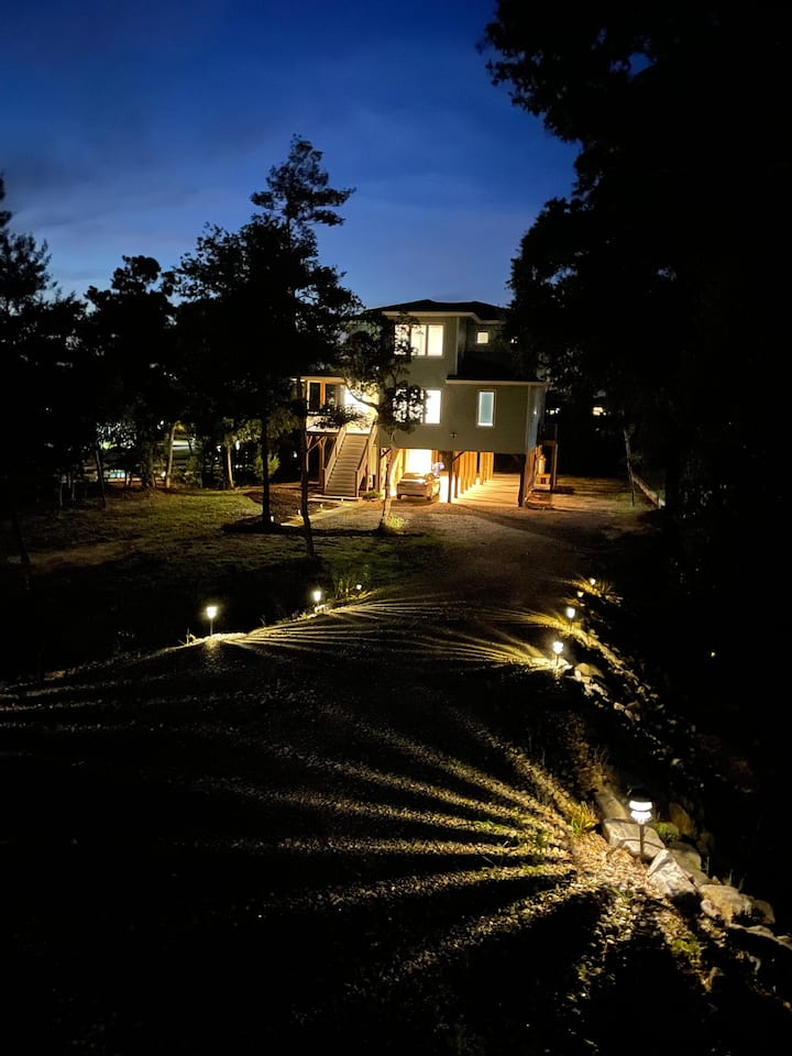 Salt Lily Cottage - Emerald Isle, NC