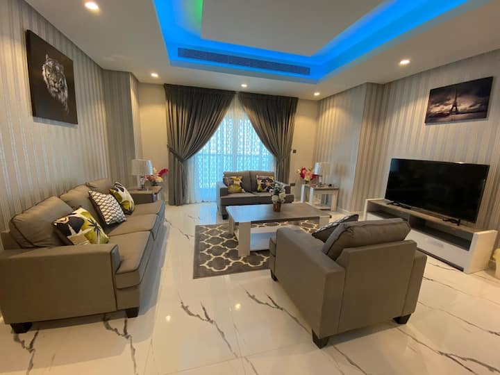 2br Sea View Apartment, Juffair - Manama