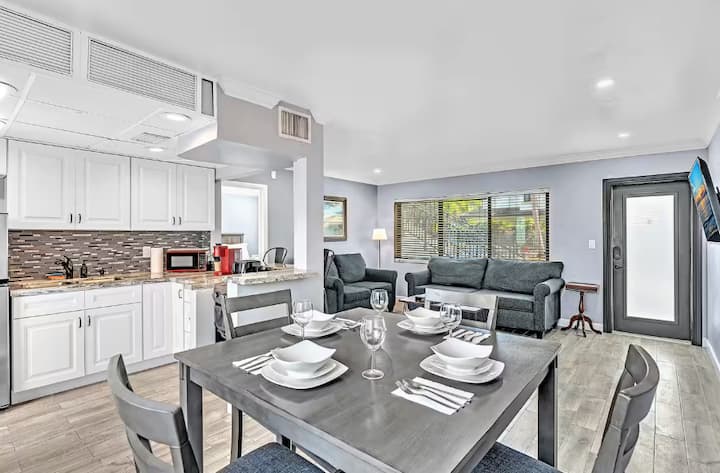 1br/1br W/pool-las Olas (Boat Slip Rental Avail) - Fort Lauderdale, FL