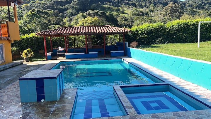 Cabaña De Descanso Convivencia Con La Naturaleza D - San Carlos, Colombia