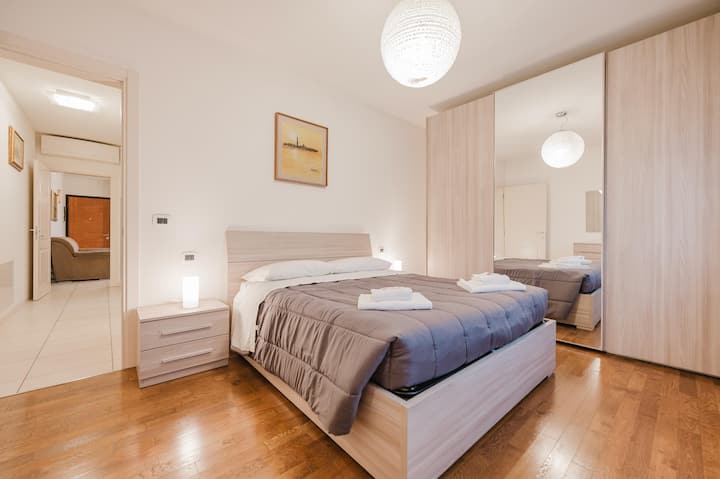 Lucrezia Suite: 10 Min From Venice & Parking - Mestre