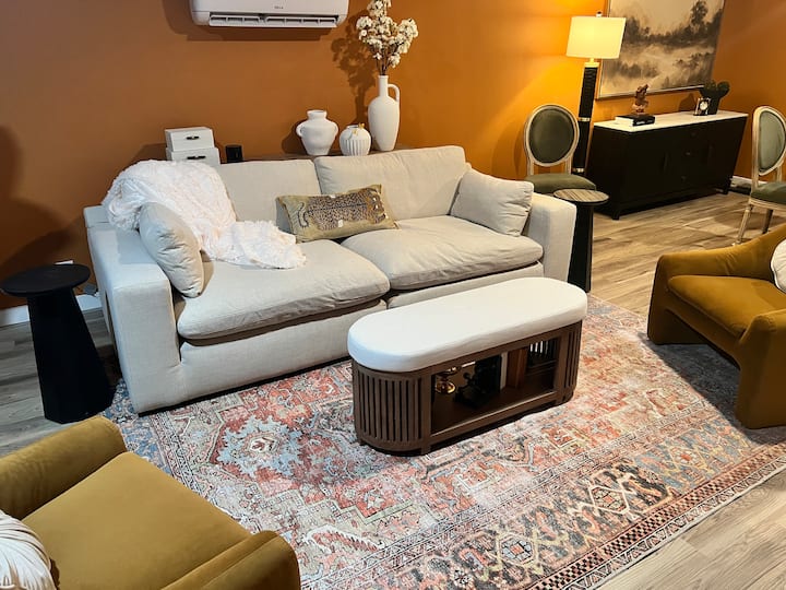 Foxhaus Modern Vintage Hideaway - Murfreesboro, TN