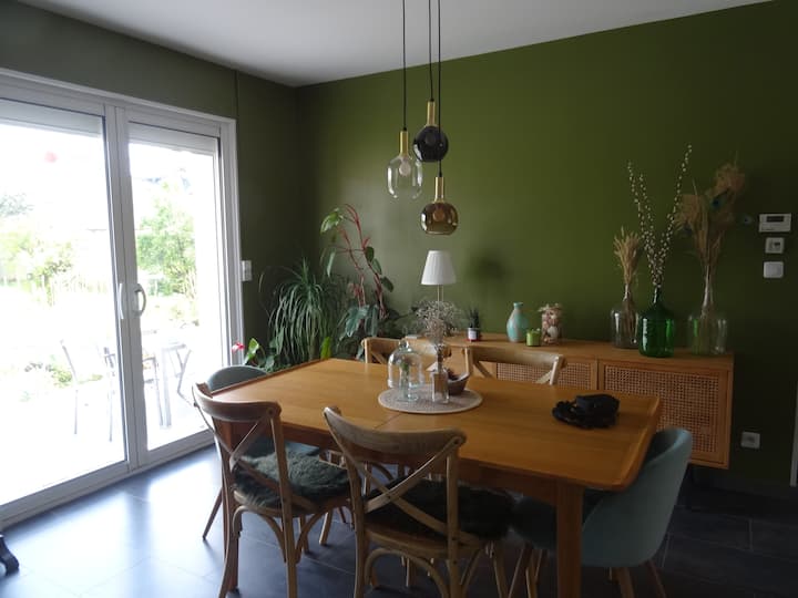 Chbre Ds Maison 2kms Centre Nevers Pti Dej Inclus - Nevers