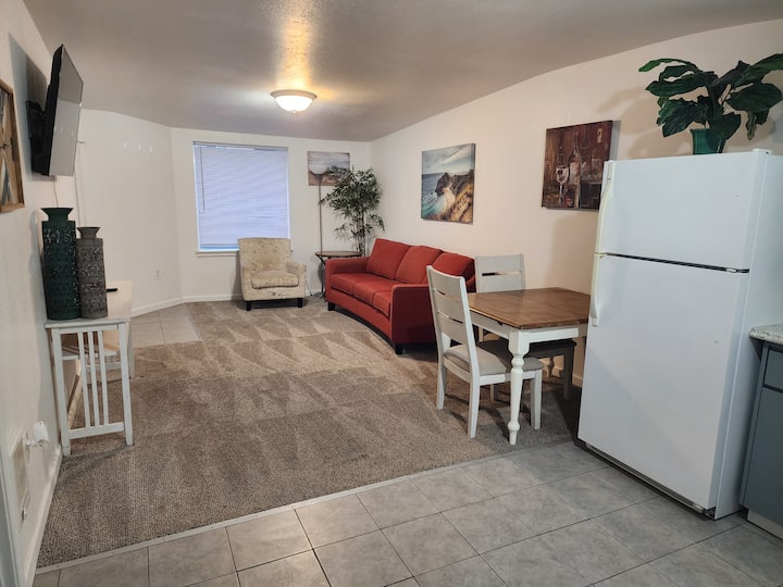 Lovely Unit Center Of Everything - Newport, OR