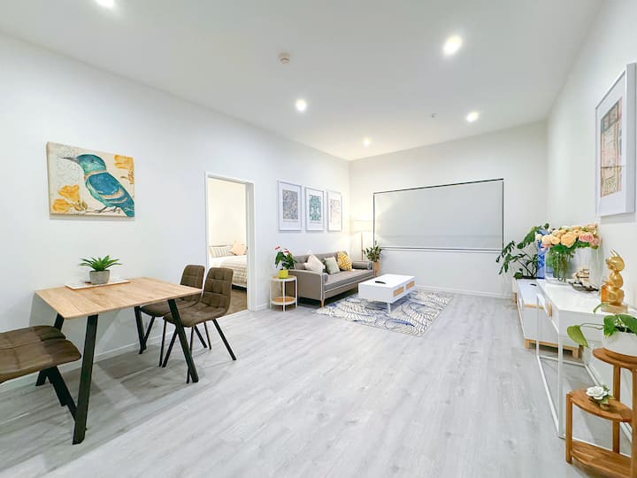 2br Central Petone Gem - Lower Hutt