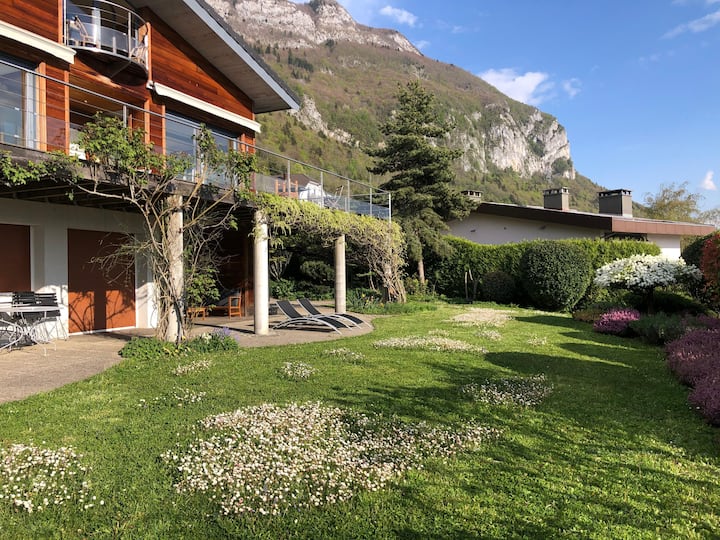 Beau Rez De Jardin à Veyrier - Annecy
