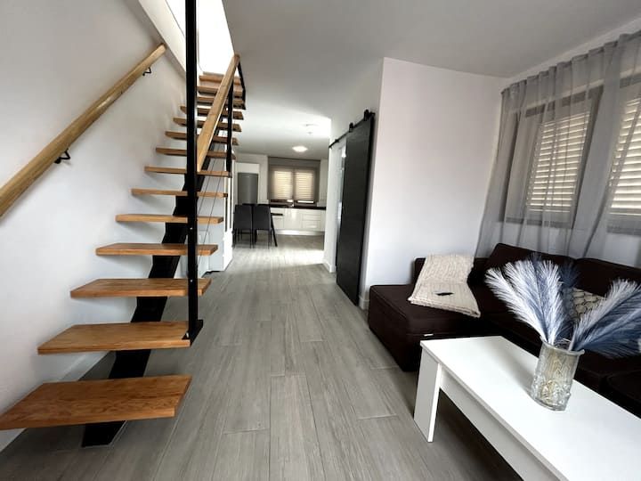 Skyview Duplex With 360° Views: Stevier - Garachico