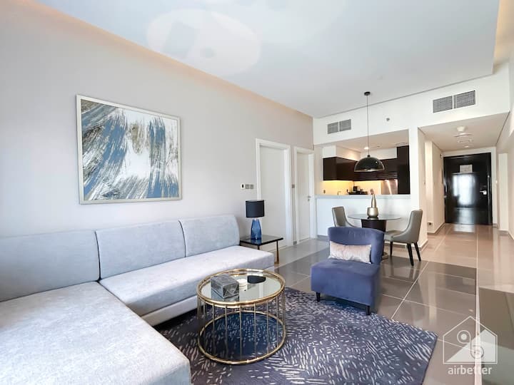 Luxurious Apt At Damac Majestine & Balcony - Dubái