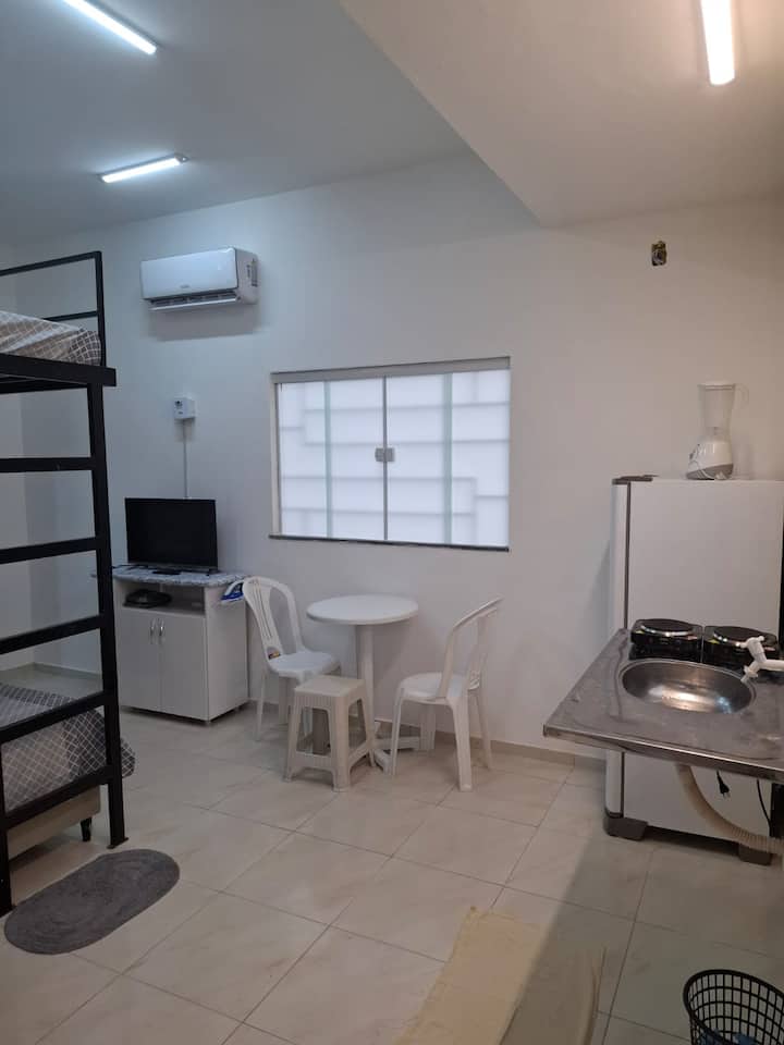 Proximo Aeroporto Kitenete No Tirirical - São Luís